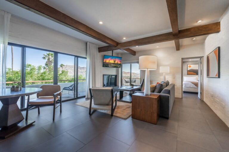 Sanctuary Camelback Mountain Review: Scottsdale’s Luxury Oasis
