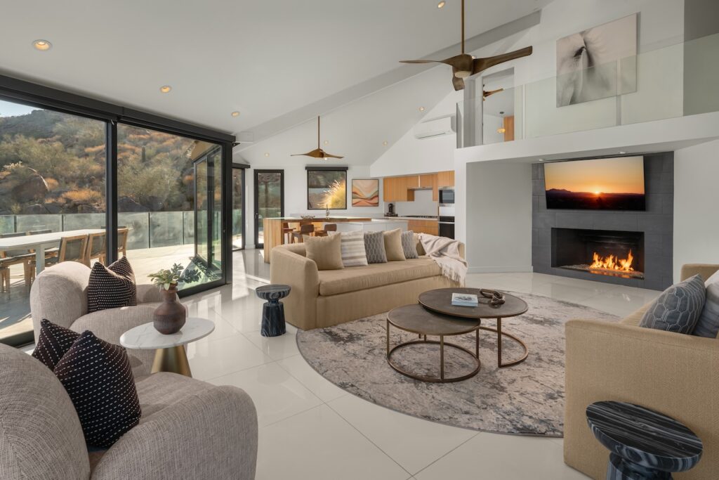 Sanctuary Camelback Mountain Review: Scottsdale’s Luxury Oasis