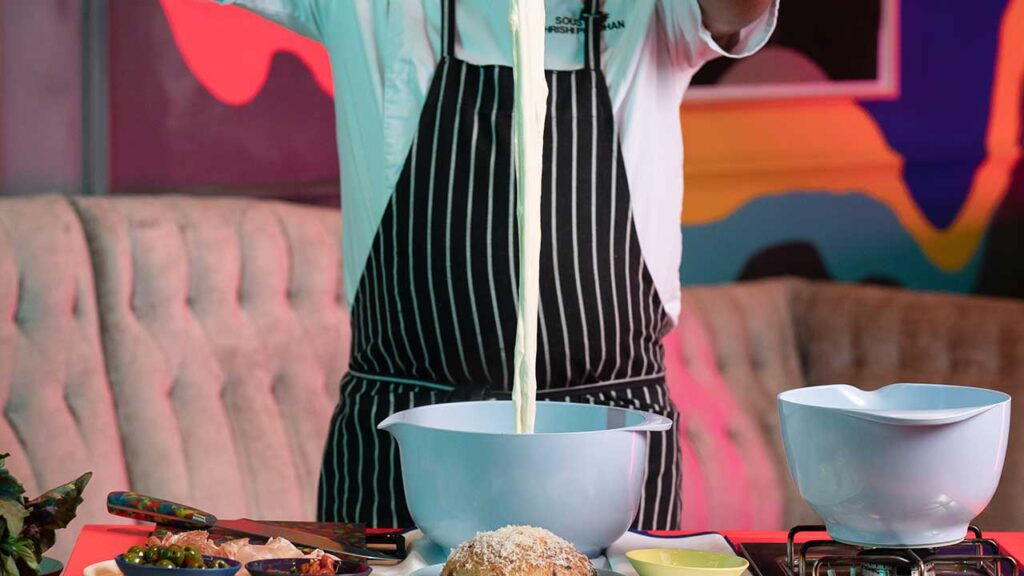 Flashy Feasts: 6 of The Most Entertaining Tableside Experiences