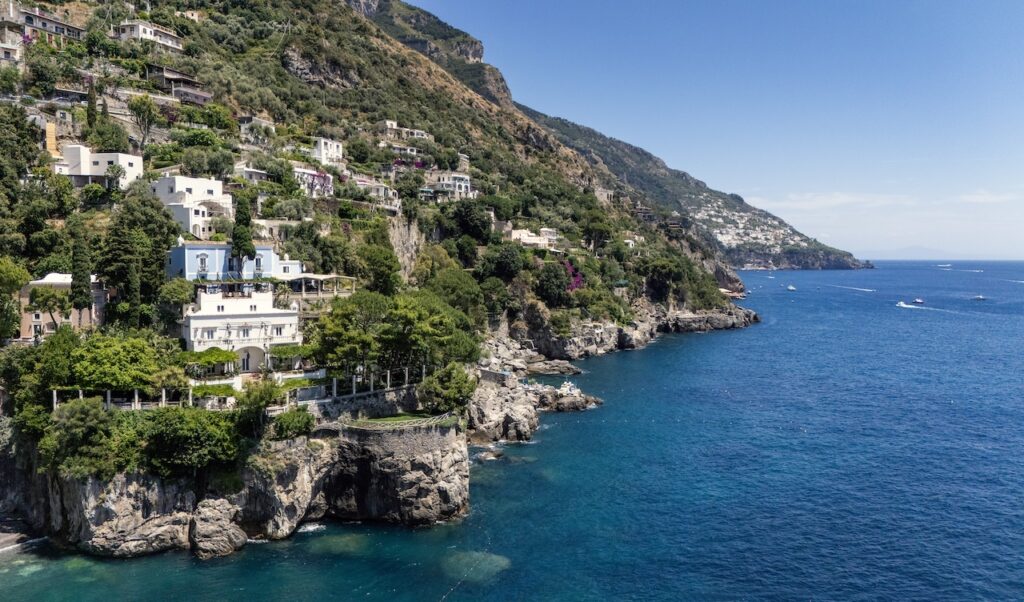 Italy Travel Guide: Breathtaking Hotels & Destinations for Everyone