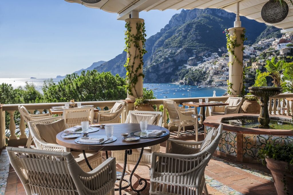 Italy Travel Guide: Breathtaking Hotels & Destinations for Everyone