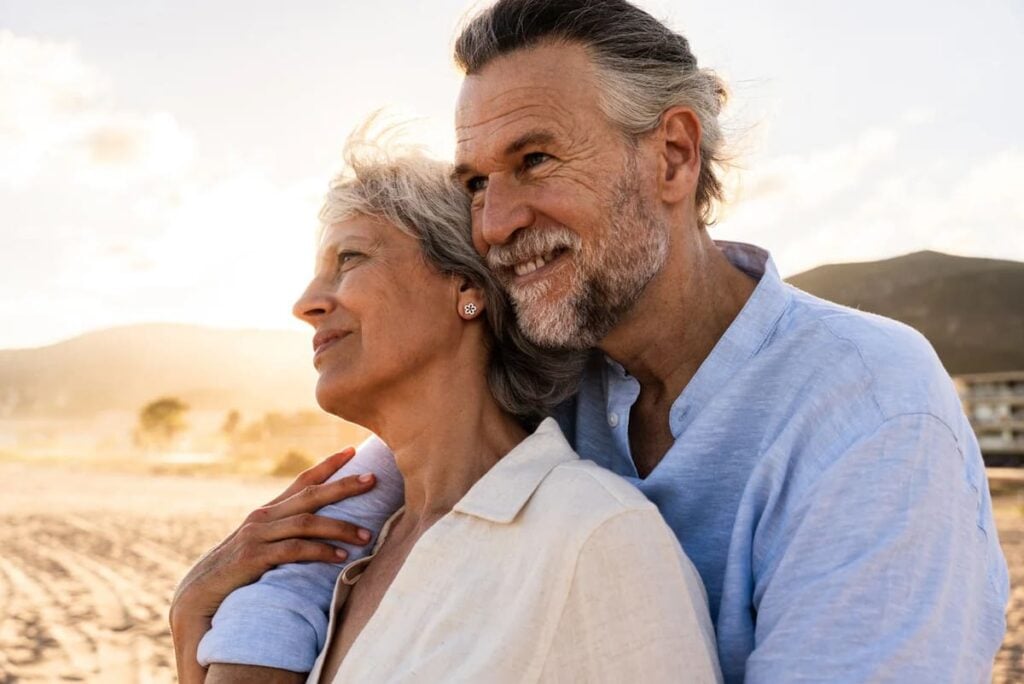 Science reveals the one simple habit that keeps couples together for ...