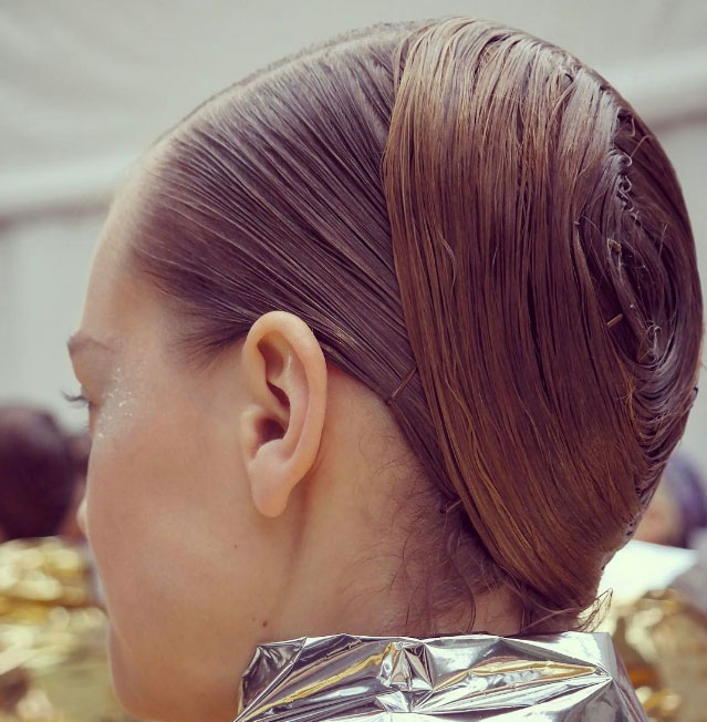 Mirror mirror! Glitter highlighter shone at Chanel - Grazia