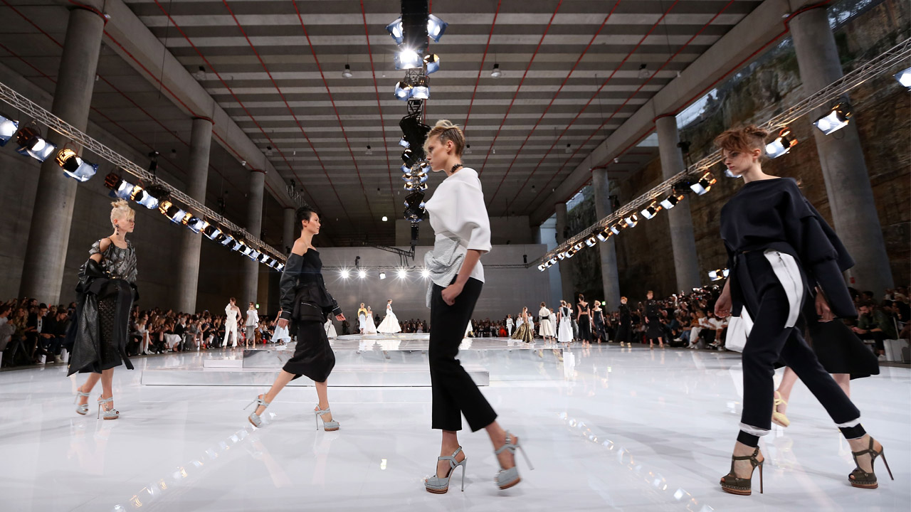 mati model walk (1) - Grazia