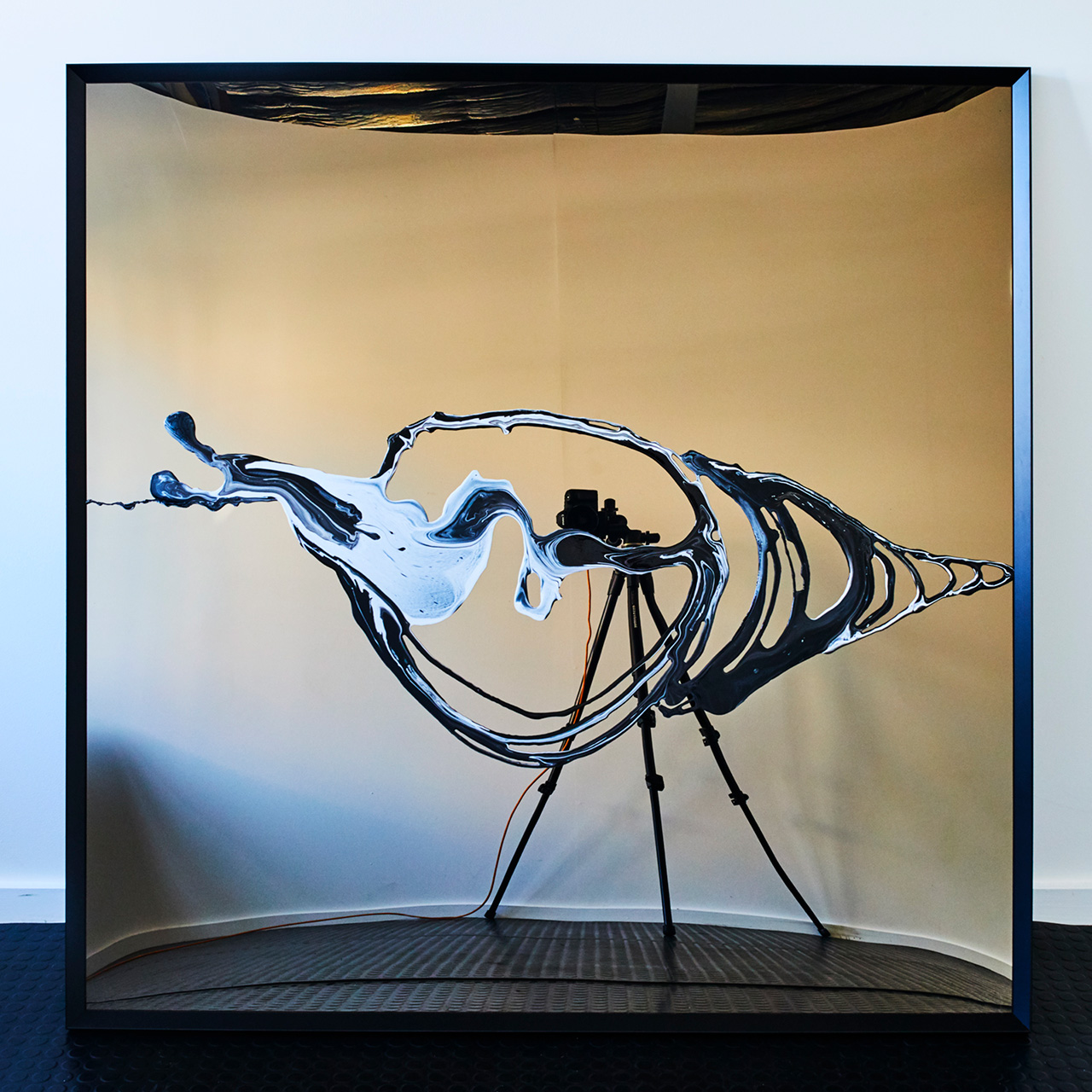 The artist Vicki Lee pours herself into painting Sillage, her debut ...