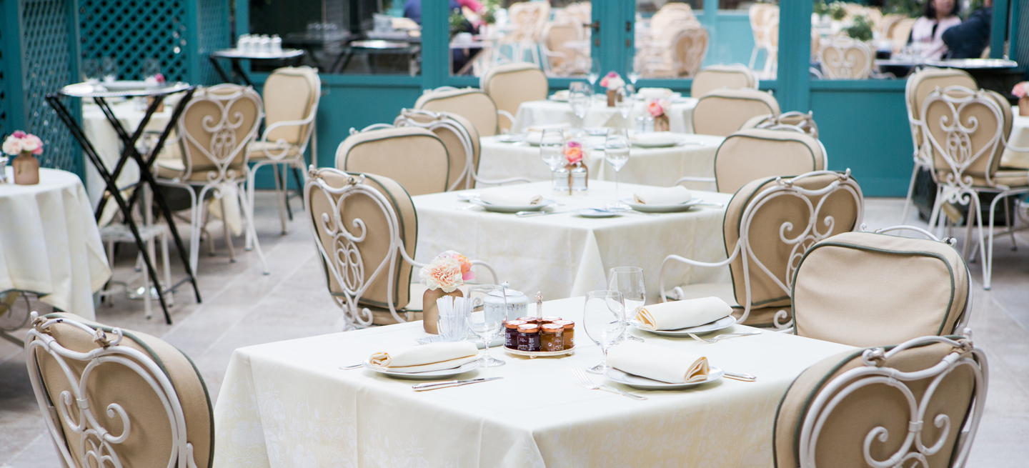 A Ritzy Rendezvous in Paris - Grazia