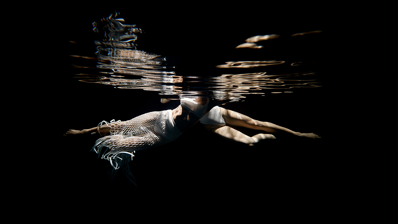 Aquabumps-Dion-Lee-panorama - Grazia