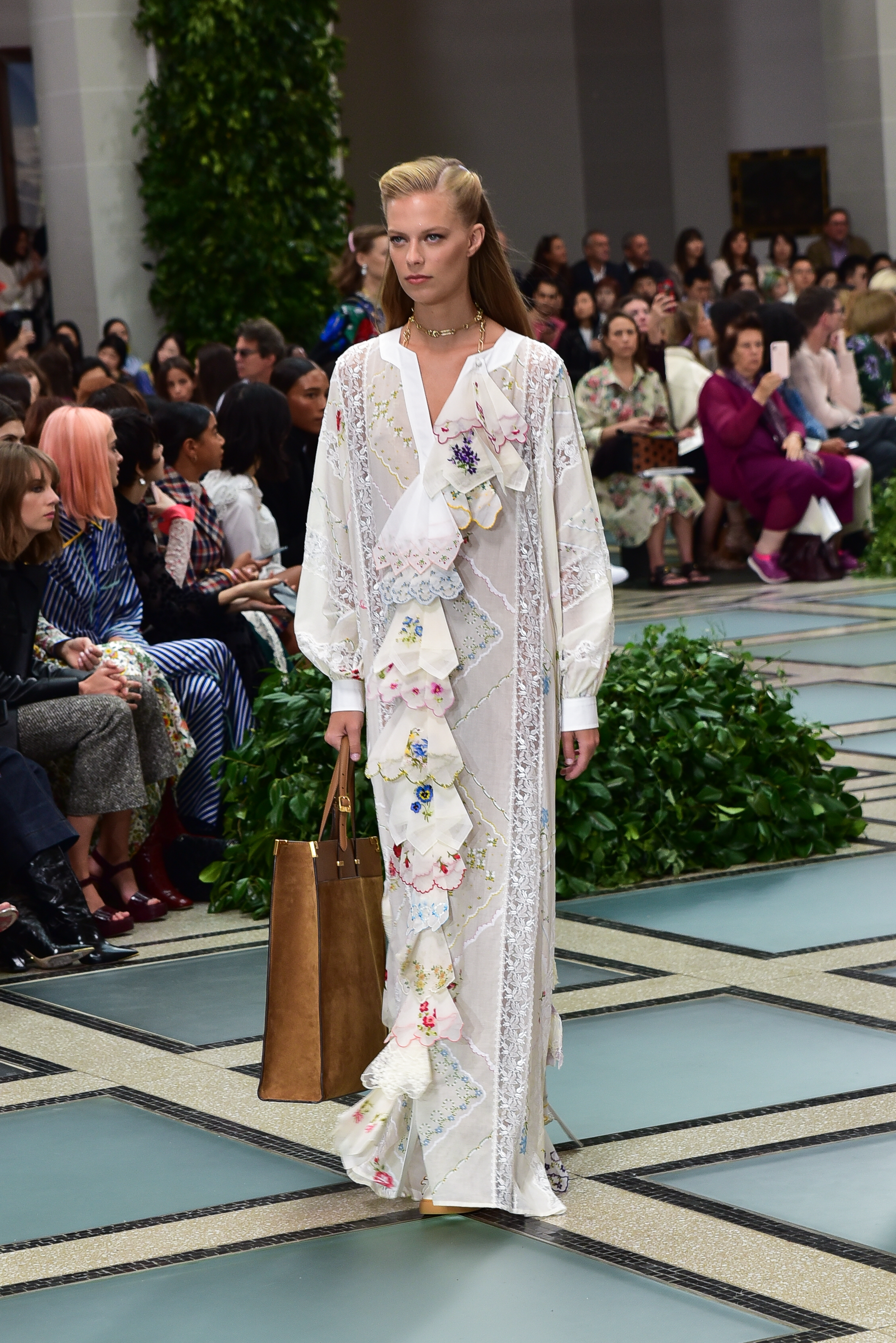 NYFW: Fit For A Royal. Tory Burch’s Subtle Nod To Princess Diana in ...