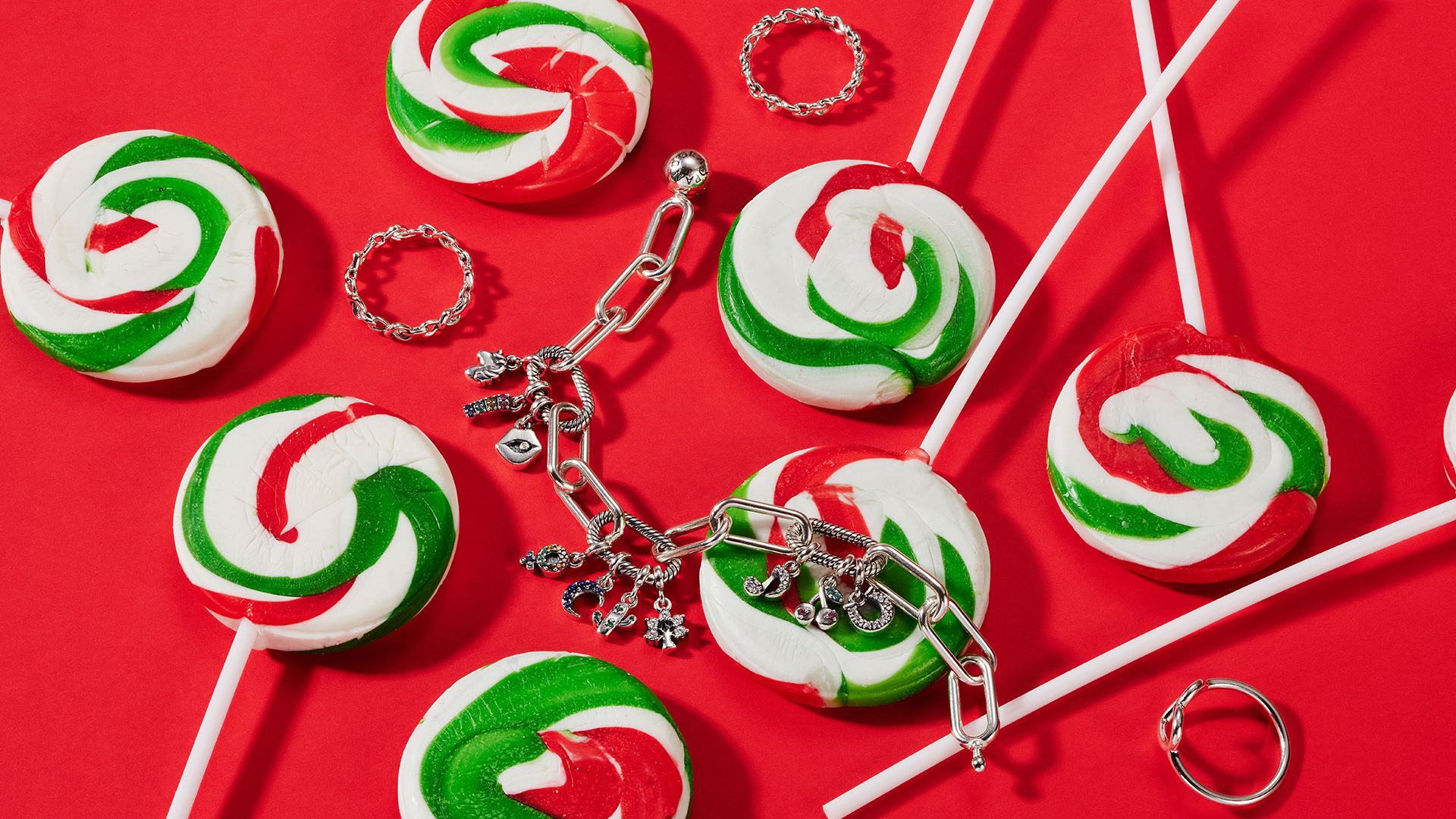 These Are The Best Rings To Gift This Christmas Season