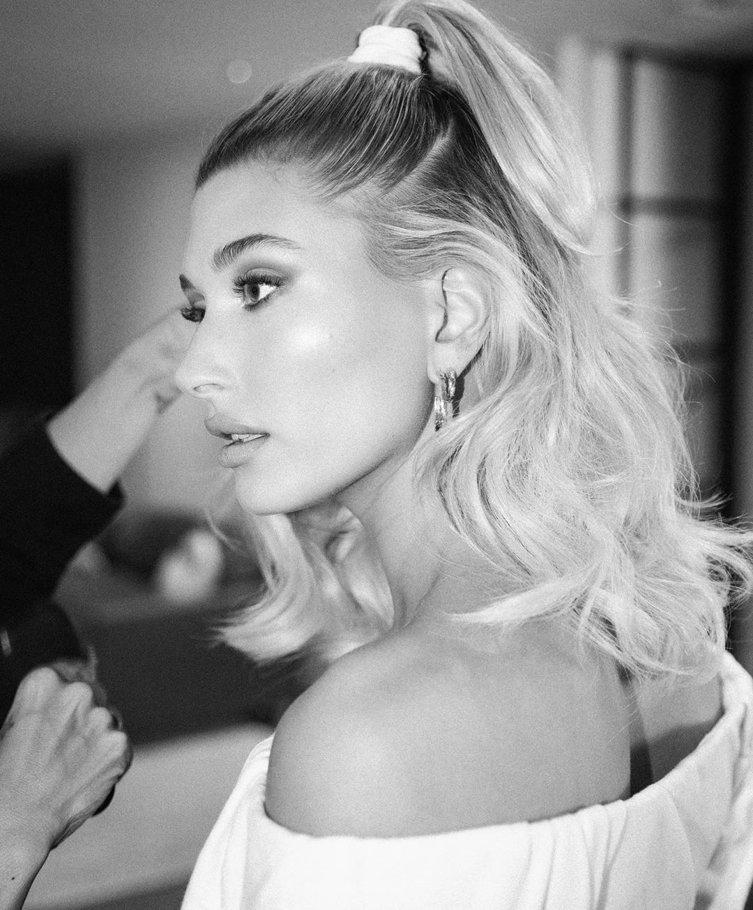 Hailey Bieber Loves This Needling Device For Perfect Skin