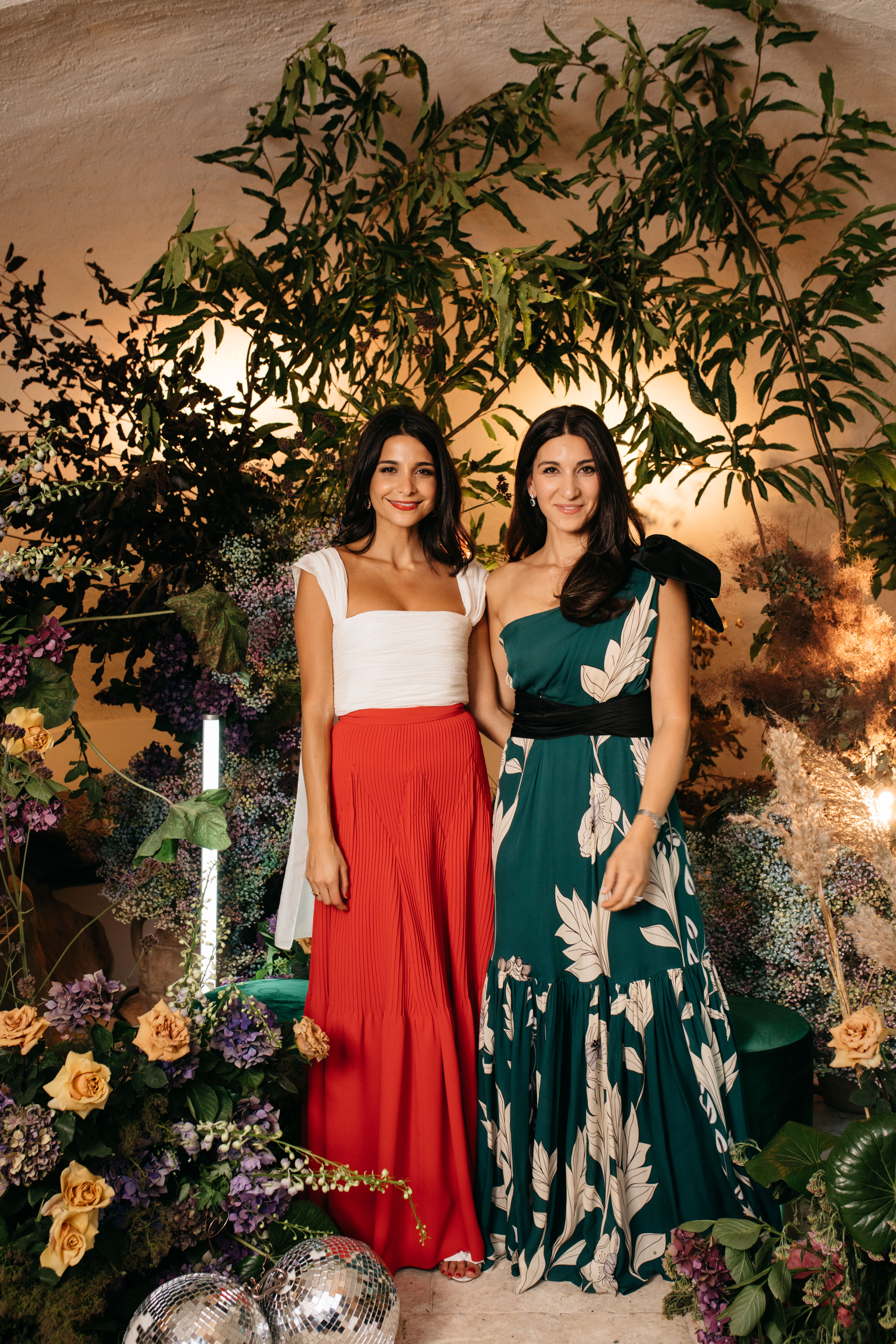 Rey Vakili, Hoda Waterhouse - Grazia