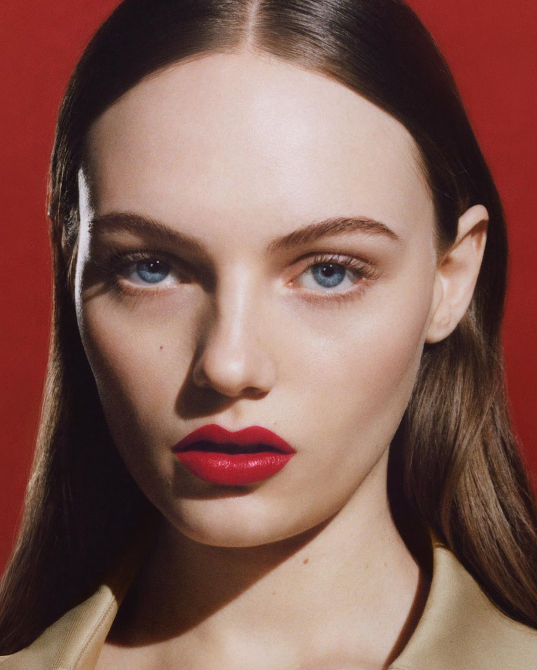 Model Fran Summers Is The New Face Of Burberry Beauty