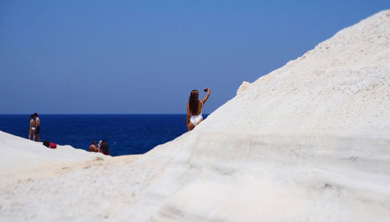 Five Greek Beauty Tips For Glowing, Hydrated Skin