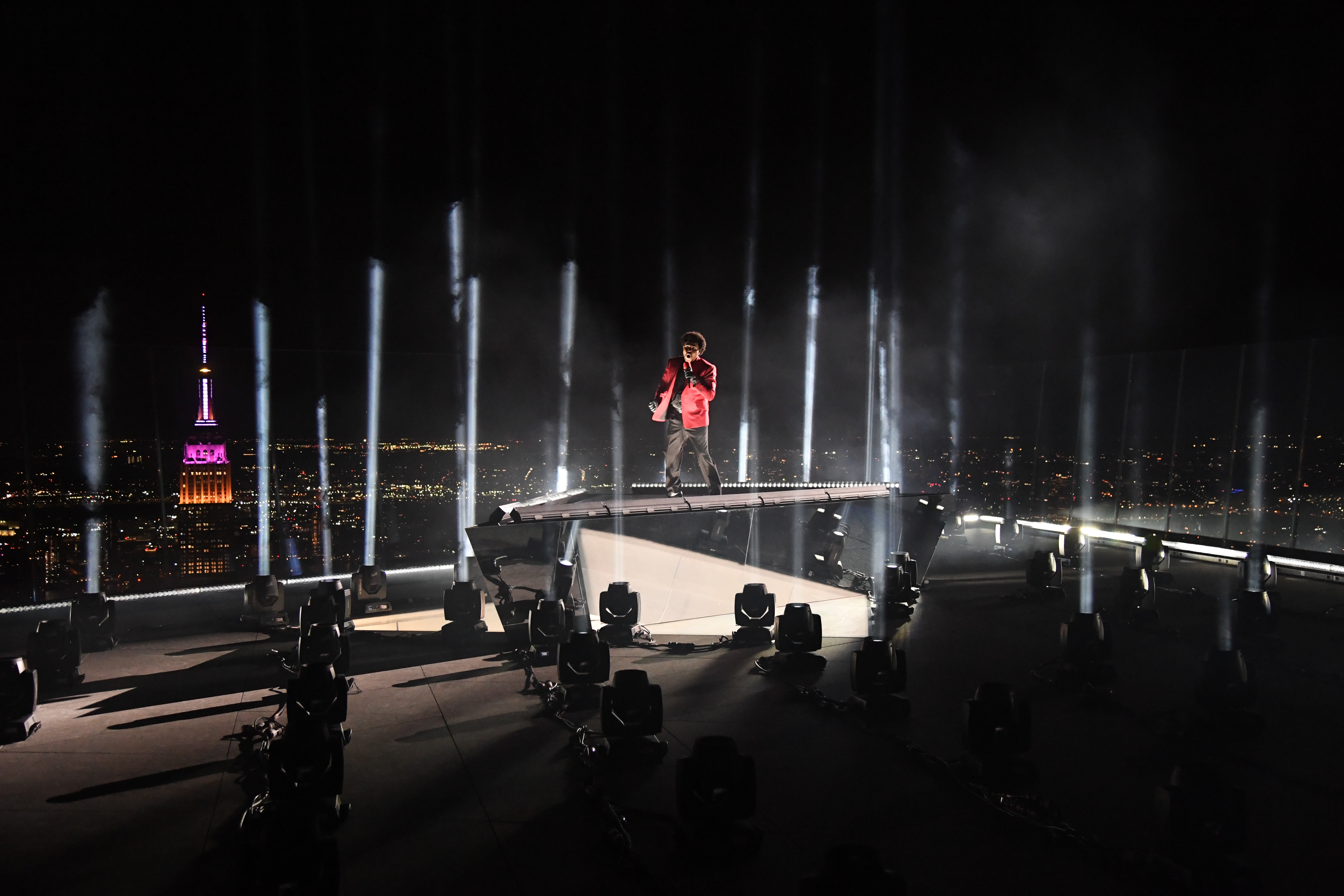 The Weeknd’s Performance At the 2020 VMAs Proved NYC Isn’t Dead