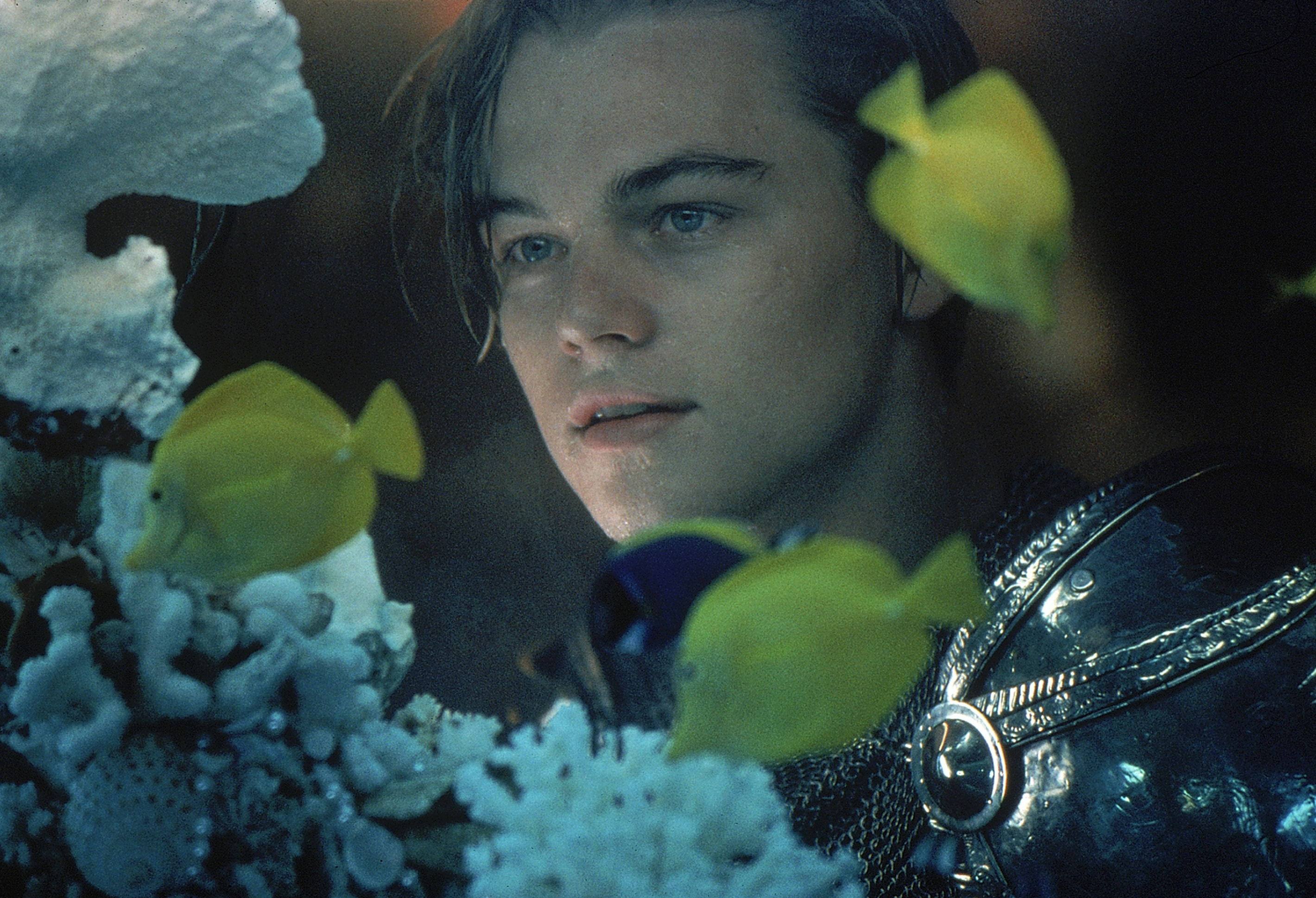 The Best Scenes From Baz Luhrmann's 'Romeo and Juliet' - Grazia
