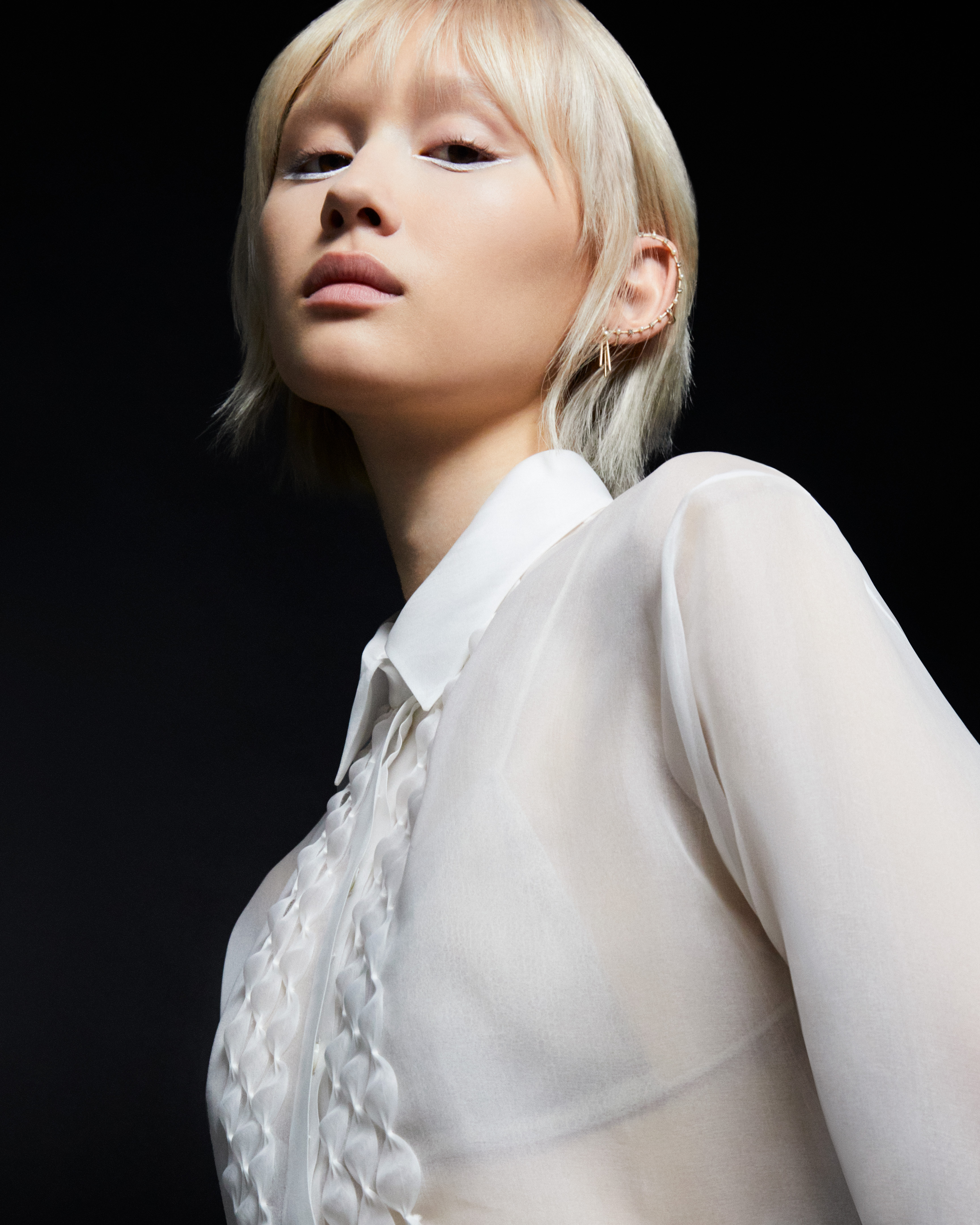 PORTRAIT_LIN_YAP_742 - Grazia