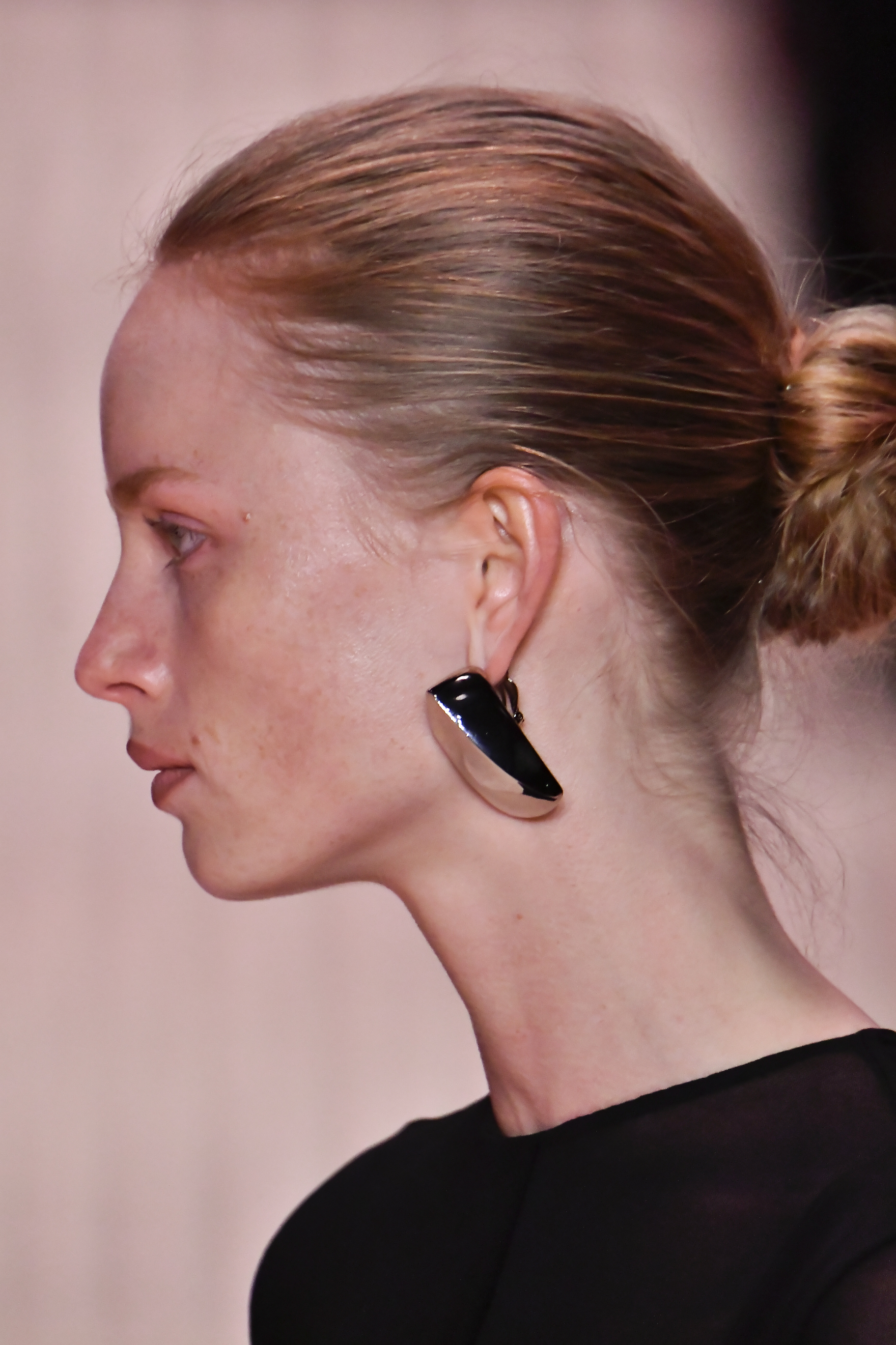 All The Beauty Details From The YSL Fall 2022 Runway Show