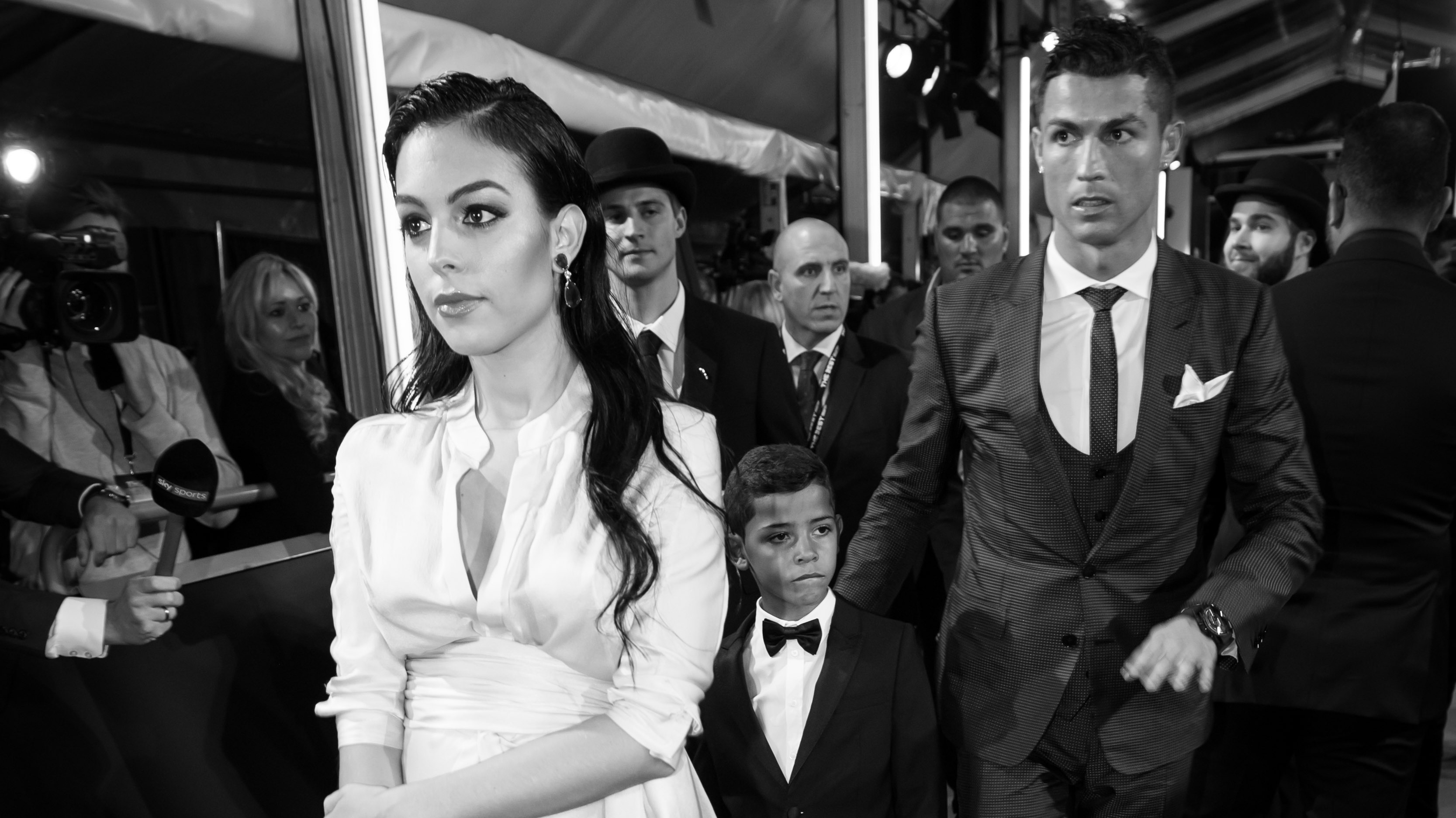 Cristiano Ronaldo and Georgina Rodríguez Announce The Devastating Death ...