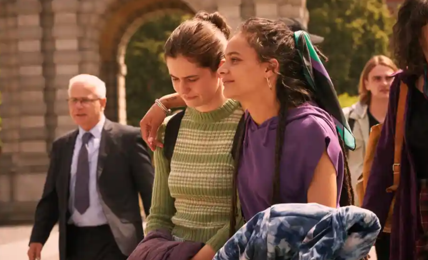 'Conversations With Friends' Review: A Slow-Paced Series That Doesn't ...