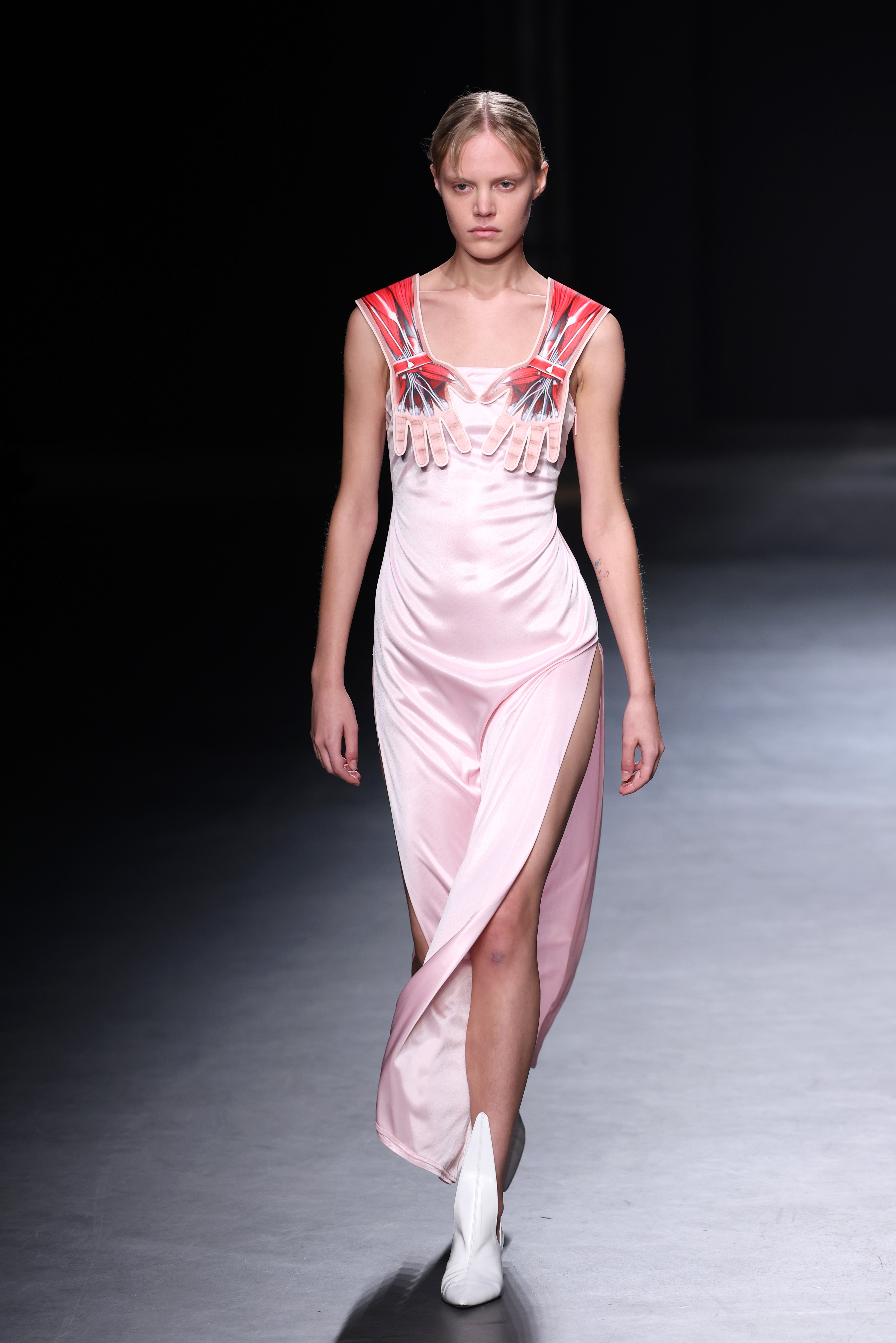 Christopher Kane - Runway - LFW September 2022 - Grazia