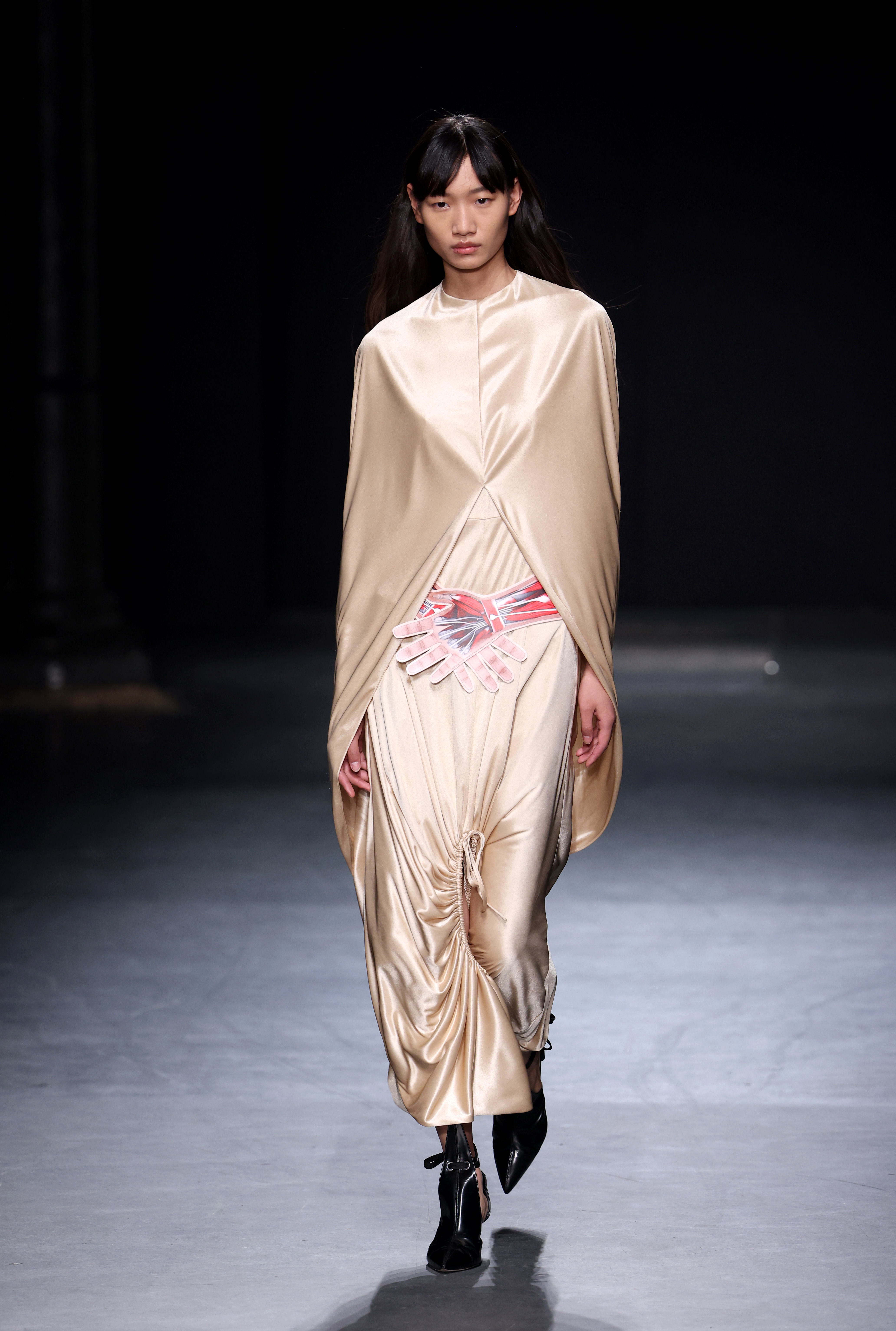 Christopher Kane Brings Body-ody-ody To The Runway