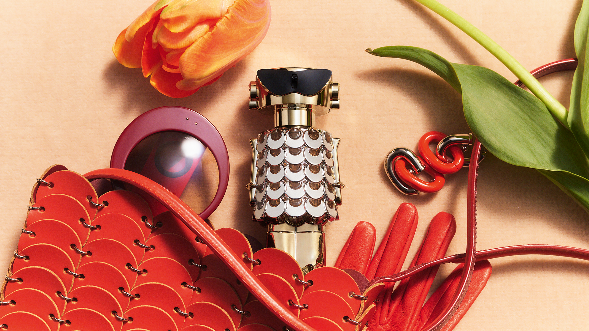 PACO_RABANNE_FAME_KEY_VISUAL_LIFESTYLE-ORANGE_HD_RGB_16X9 - Grazia