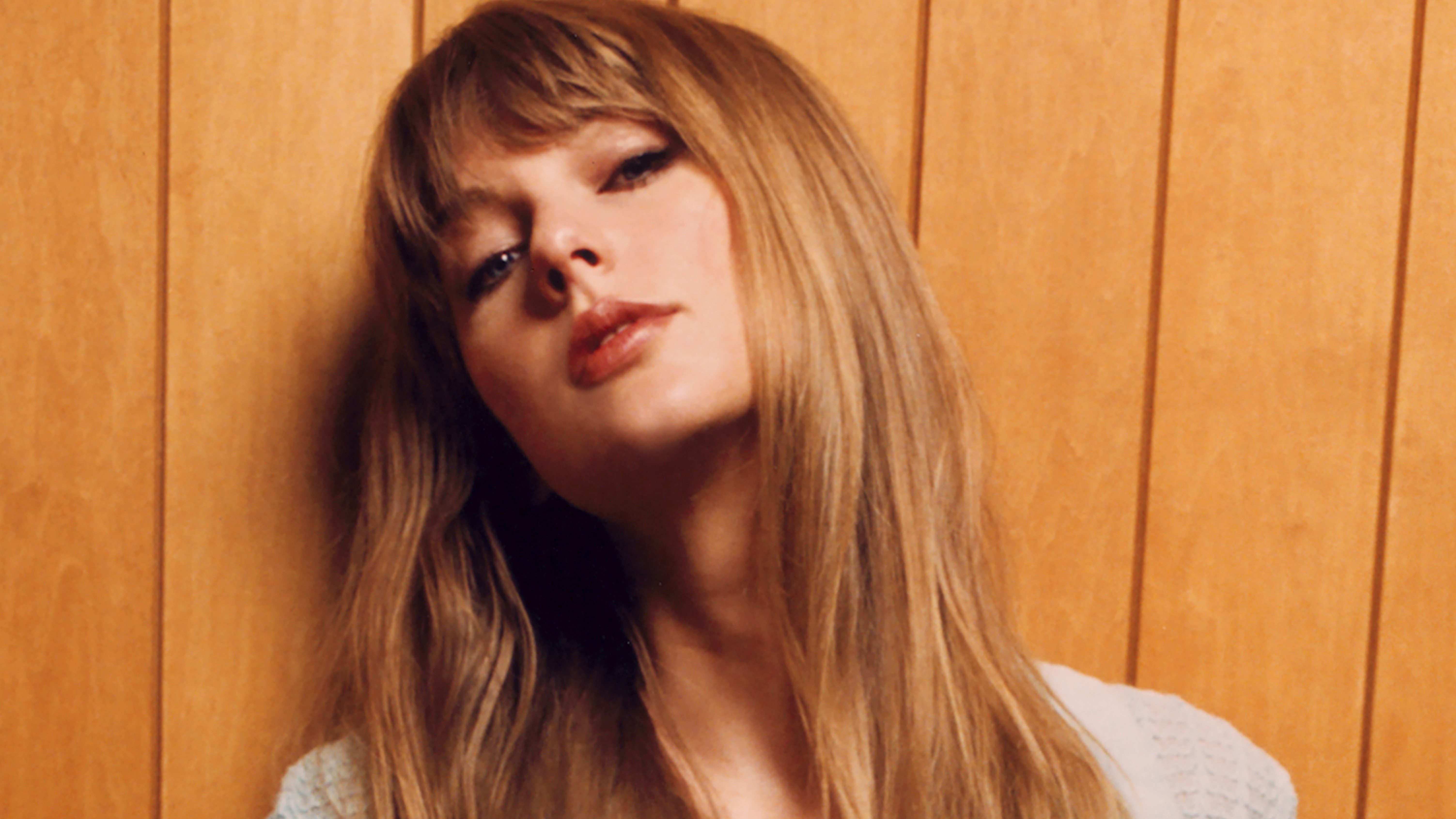 TS_credit Beth Garrabrant Cropped - Grazia