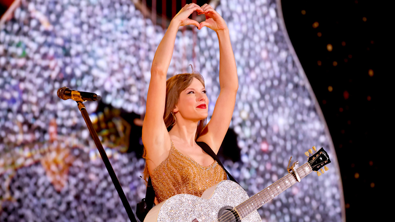 taylor-swift-pays-staff - Grazia