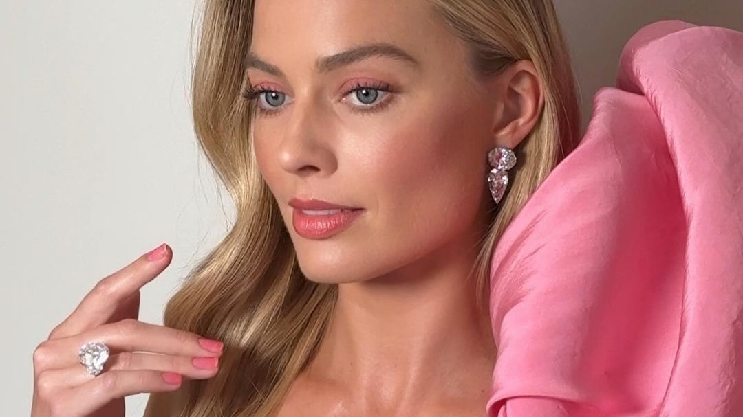 Exact Products Margot Robbie Used For Her Jelly Pink Manicure