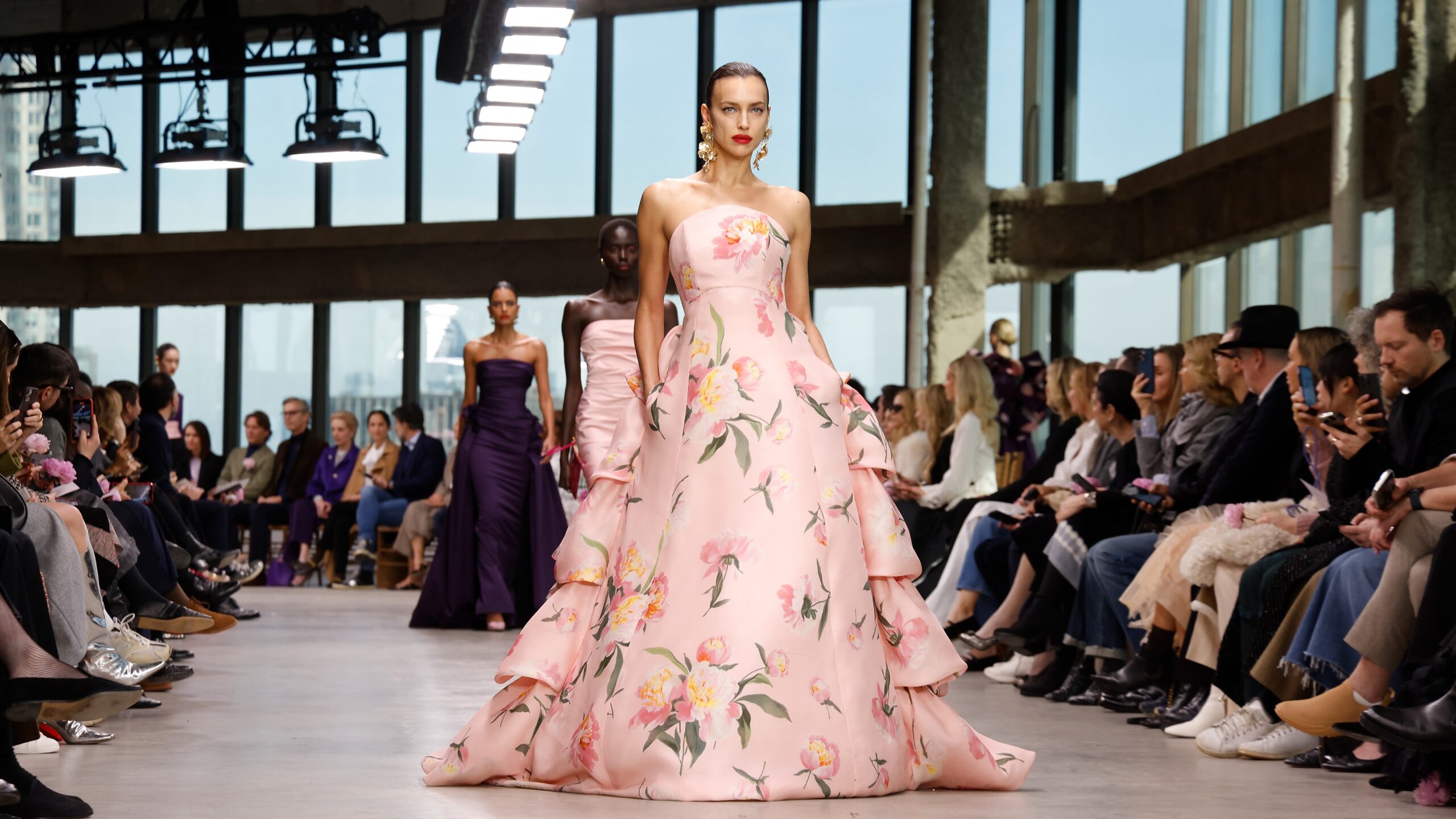 NYFW: Grand Designs And Power Play At Carolina Herrera - Grazia