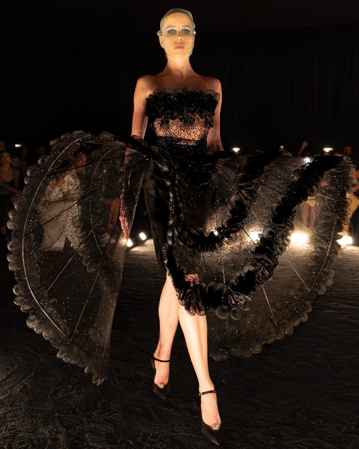 Schiaparelli Haute Couture Fall/Winter 2024: "The Phoneix"