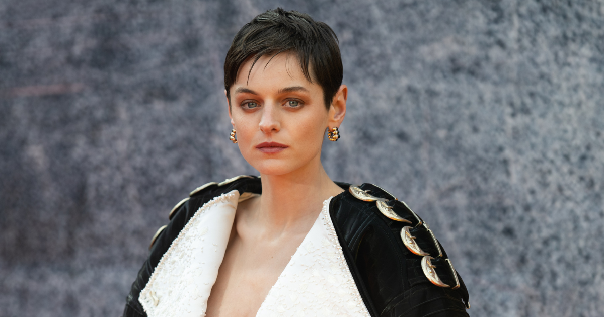 Emma-Corrin - Grazia