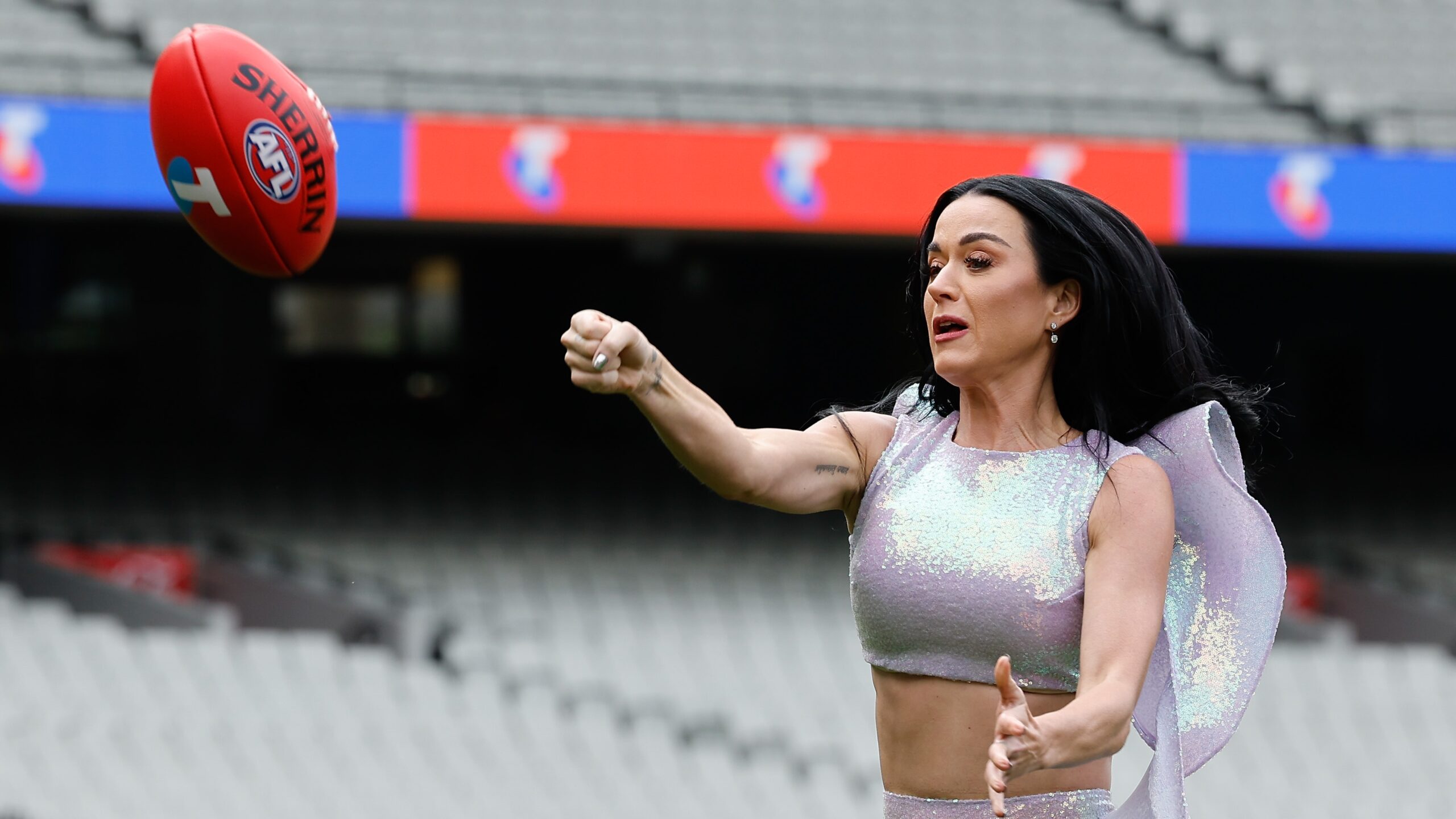 Katy Perry 2024 Turfans