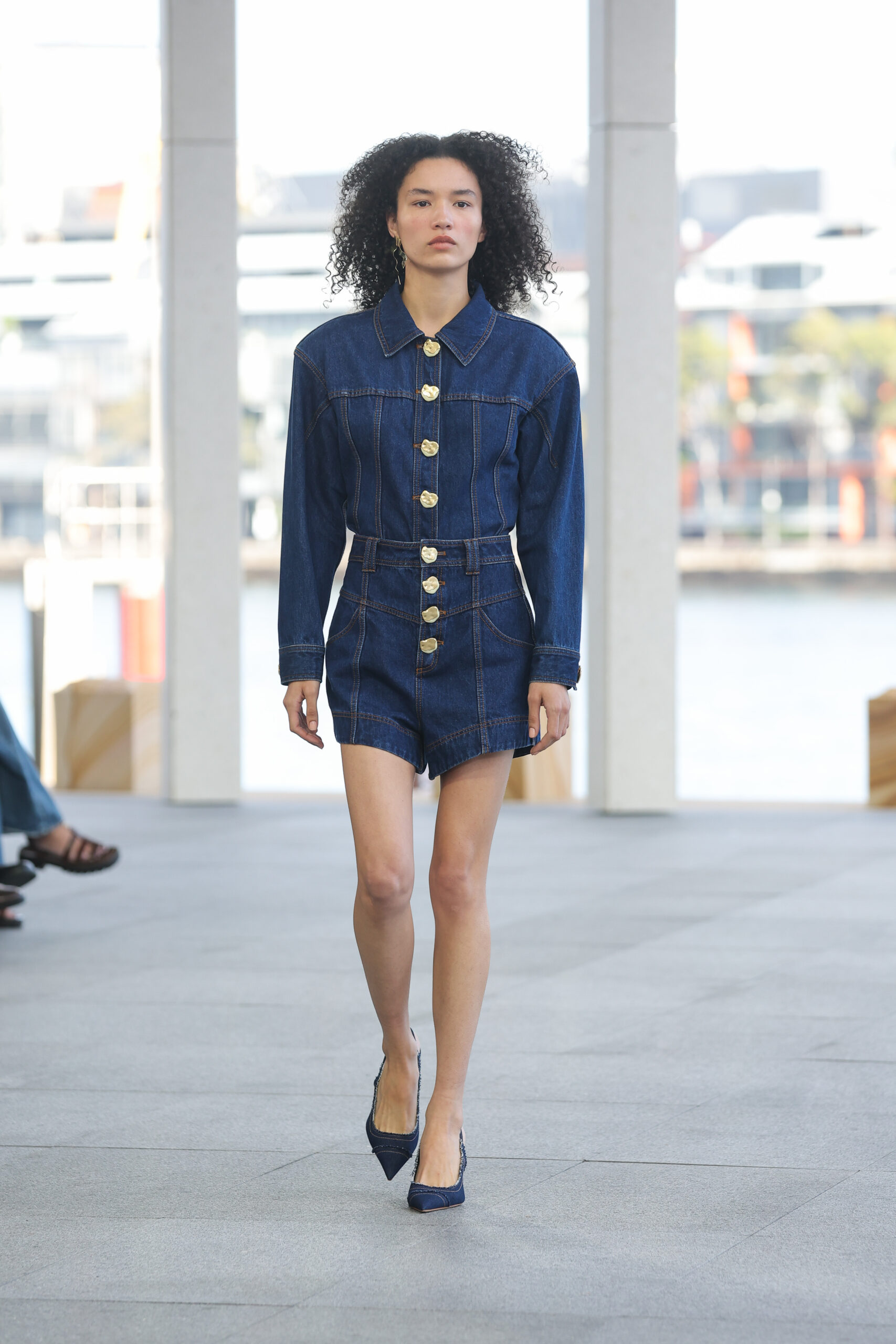 Look 17 - Grazia