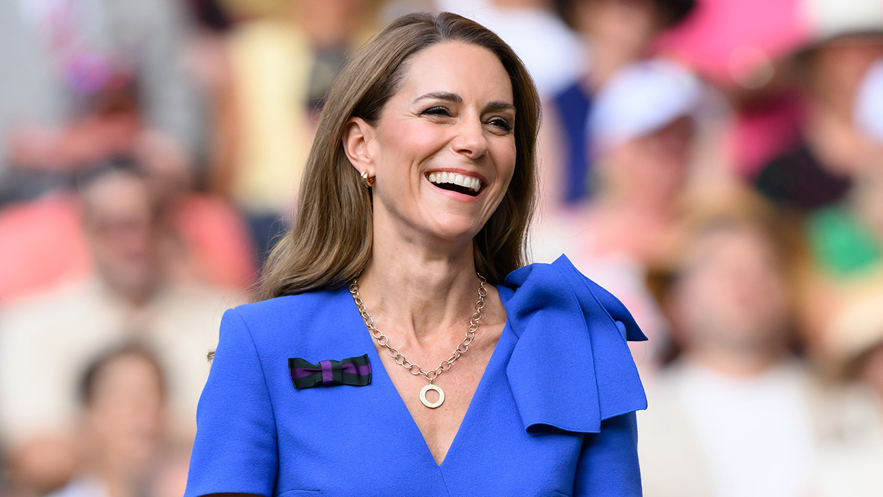 Kate Middleton & Family Attend Wimbledon In Coordinating Looks