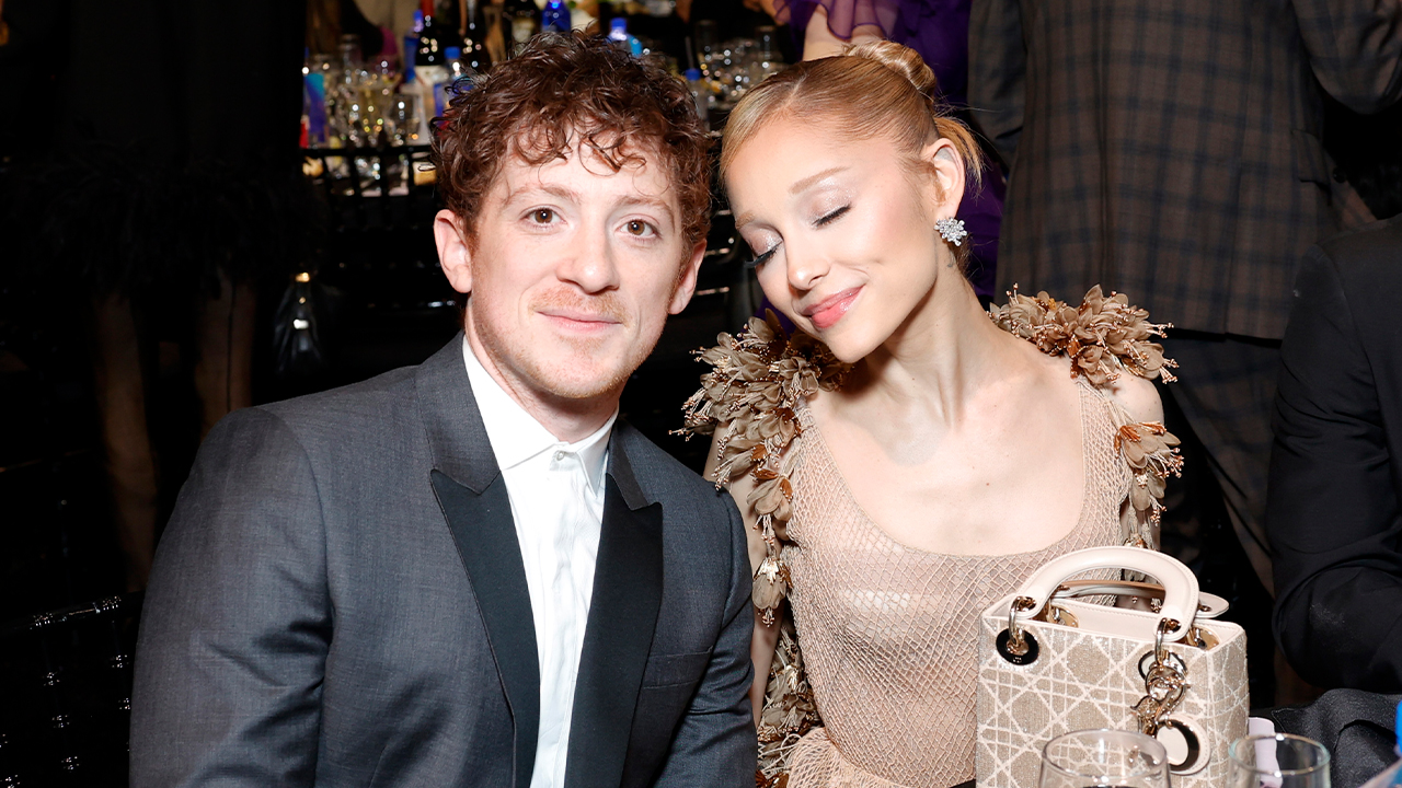 Ariana Grande & Ethan Slater Have Reportedly Broken Up